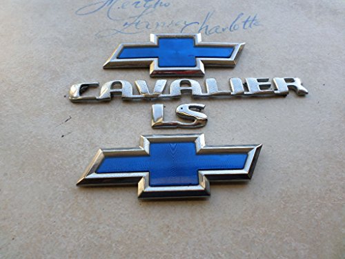 Compare price to blue chevy bowtie grille emblem | TragerLaw.biz