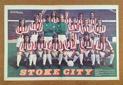 SHOOT Magazine Centrefold Stoke City FC 1974-75 football team squad ...