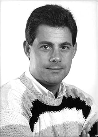 Amazon.com: Vintage photo of Cameron Macintosh posing.: Entertainment ...