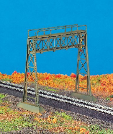 Buy Bachmann 45235 Ho Scale Thomas And Friends Sodor Signal Gantry Two ...