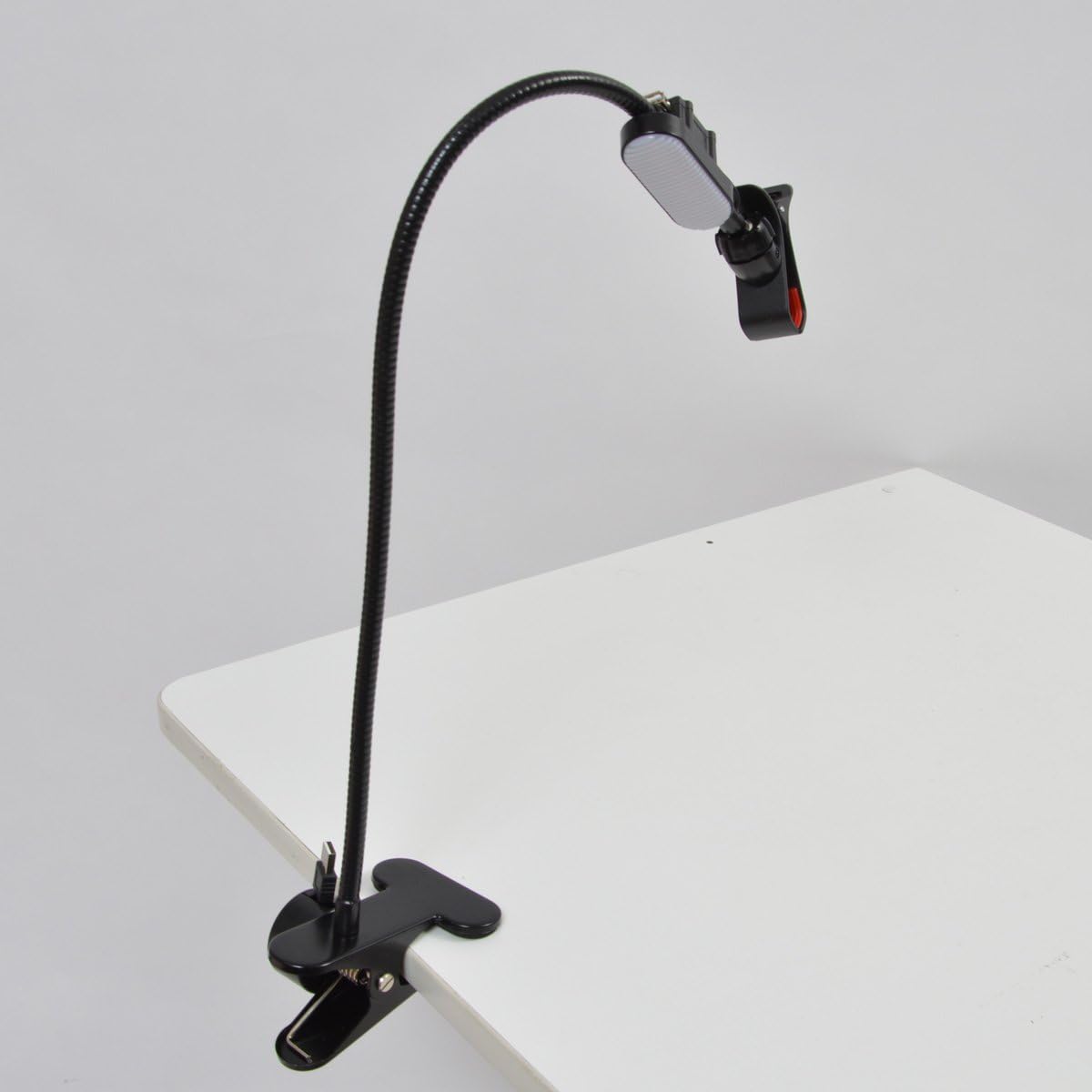 Amazon.com: Thanko Universal Gooseneck Clamp Holder w/USB Charging Port ...
