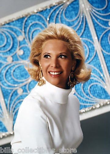 DINAH SHORE 8X10 PHOTO #E9127 at Amazon's Entertainment Collectibles Store