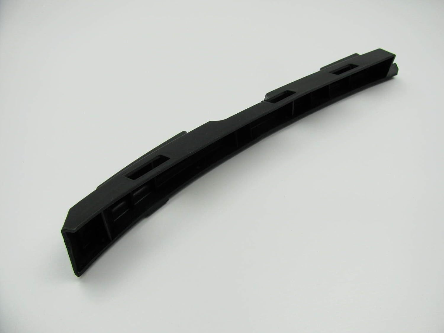 Amazon.com: Genuine Hyundai 86584-3M500 Bumper Mounting Reinforcement ...