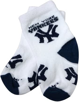 Amazon.com : MLB New York Yankees Infant All Over Print Socks : Sports ...
