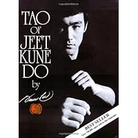 Tao of Jeet Kune Do: Lee, Bruce: 9780897500487: Amazon.com: Books