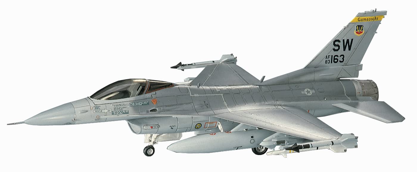 Mua 1:72 Scale F-16C Fighting Falcon Model Kit trên Amazon Mỹ chính ...