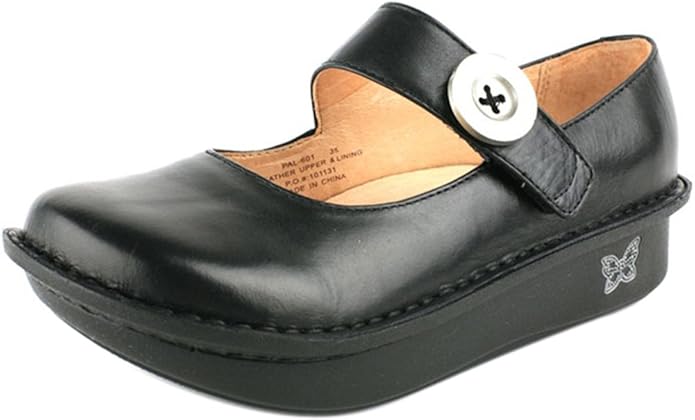 80+ Most Comfortable & Trendy Teacher Shoes - Teaching Expertise