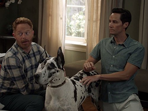 Watch Modern Family Season 8 | Prime Video