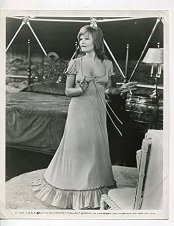 MOVIE PHOTO: Slaughterhouse-Five-Valerie Perrine-8x10-B&W-Still at ...