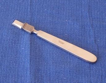 Amazon.com: Farabeuf Rasp New Orthopedic Surgical Instrument ...