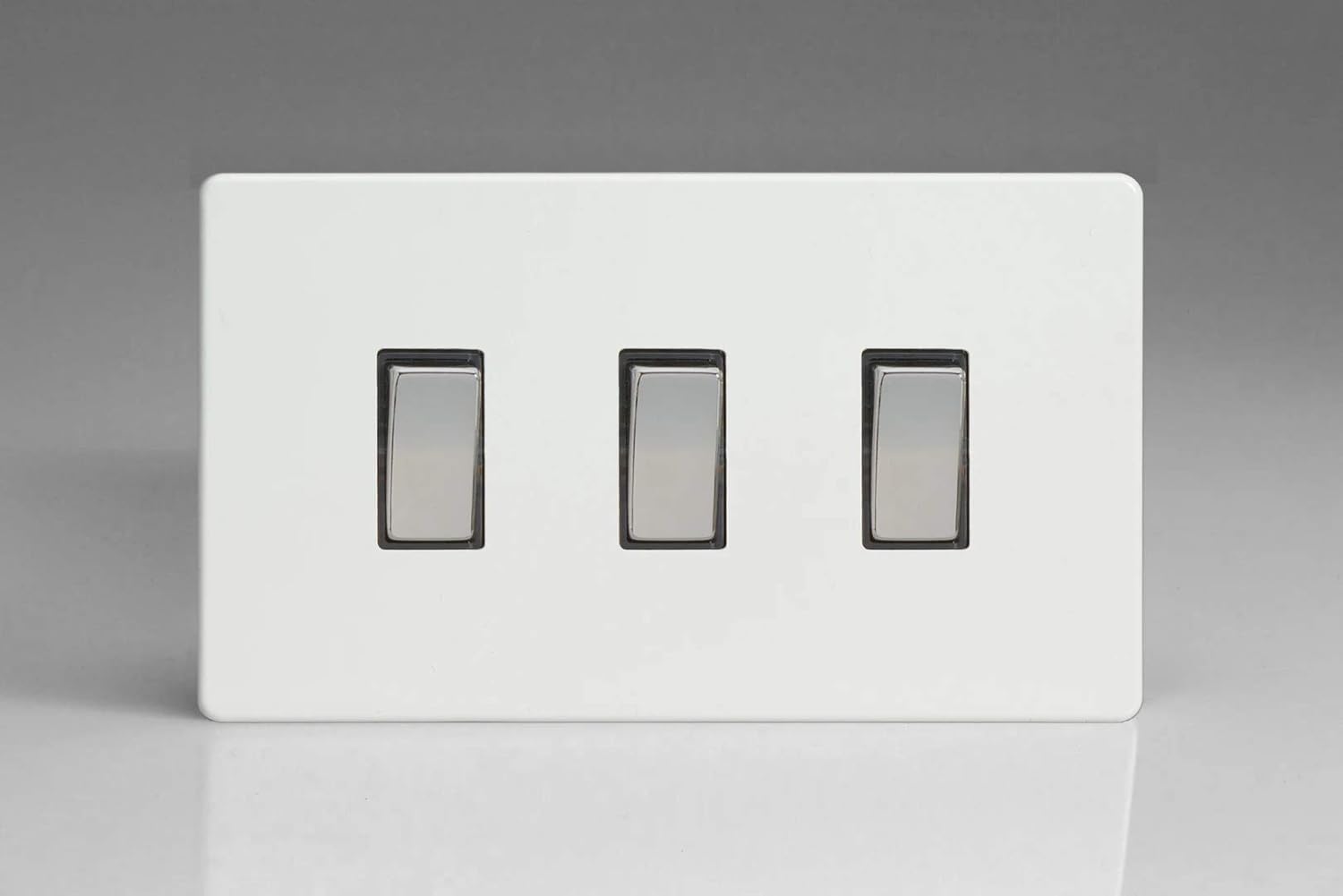 Varilight Socket, White – BigaMart