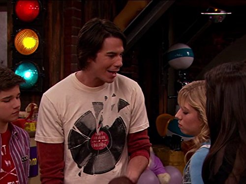 Watch iCarly - Season 2 | Prime Video