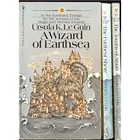 The Earthsea Trilogy (Box Set): Le Guin, Ursula K.: 9780553051247 ...