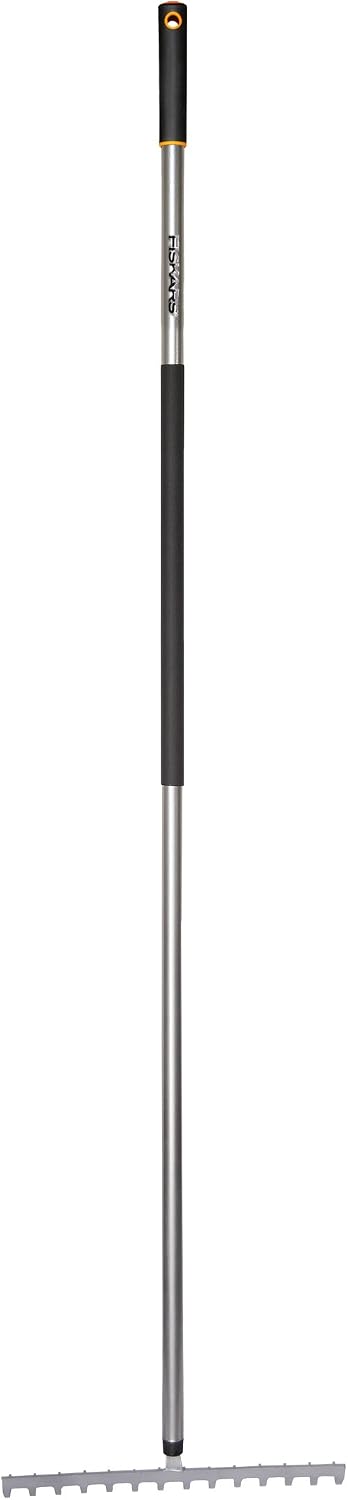 Fiskars Ergonomic Soil Rake, With 14 Tines, Width: 36 cm, Hardened ...