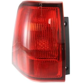 Amazon.com: Lincoln Navigator Replacement Tail Light Unit (Outer ...