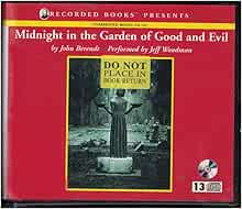 Midnight in the Garden of Good and Evil: 9780788751875: Amazon.com: Books
