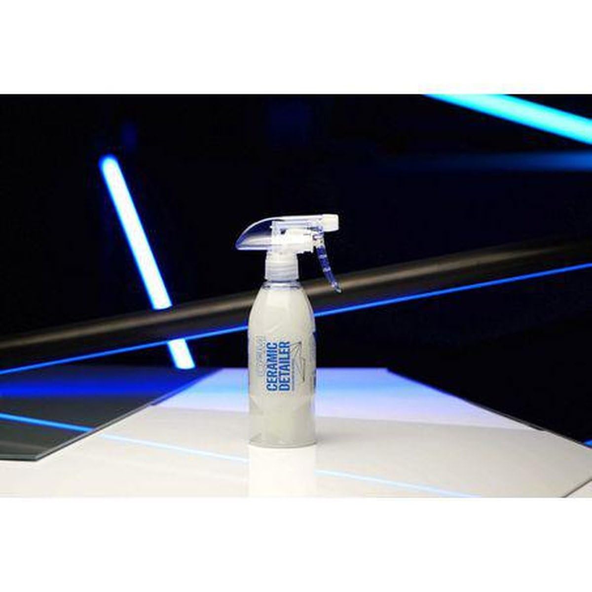 Mua GYEON Quartz Ceramic Detailer - Slick and Glossy Sio₂ Detailer ...