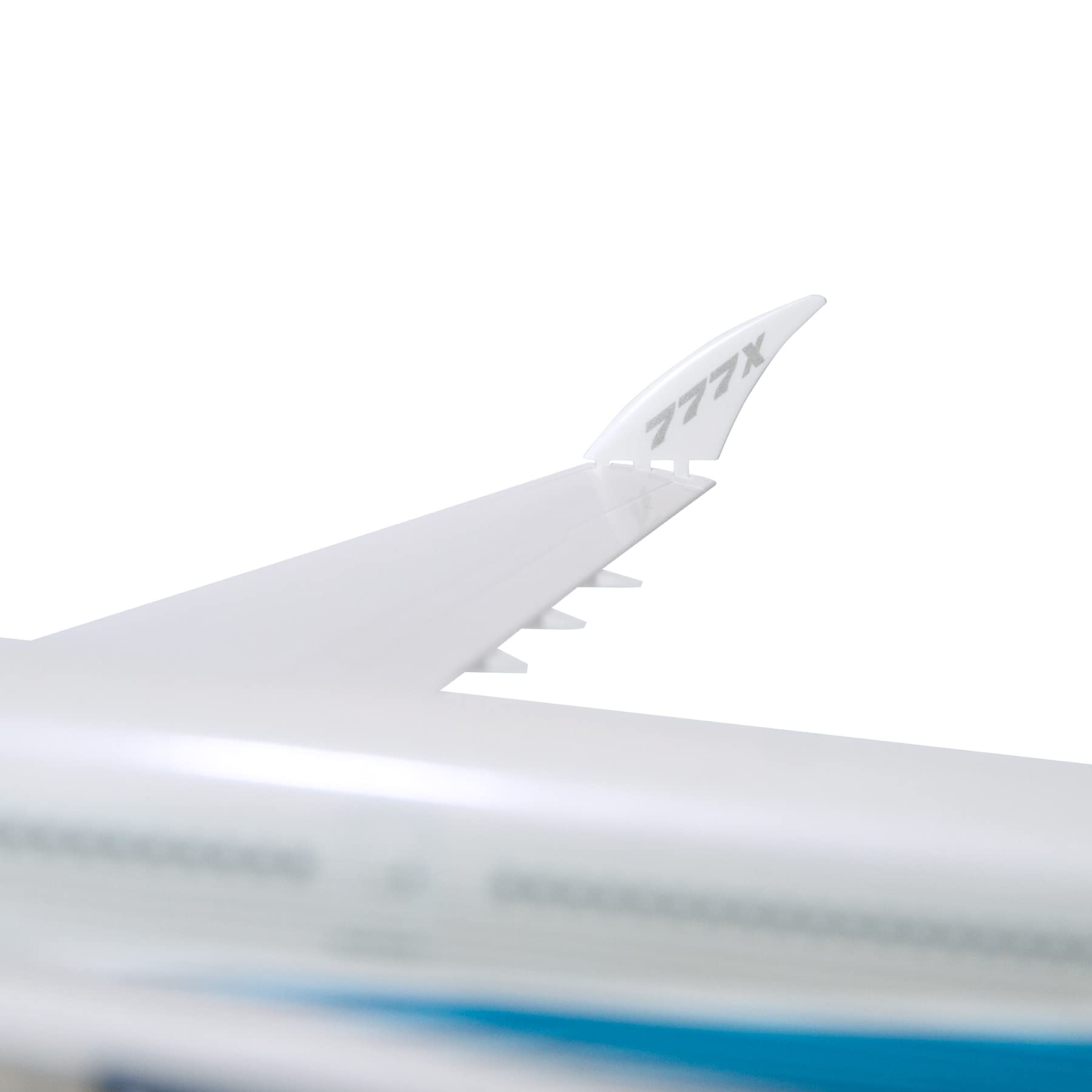 Mua Boeing Unified 777-9 Foldable Wing Tips 1:200 Model trên Amazon Mỹ ...