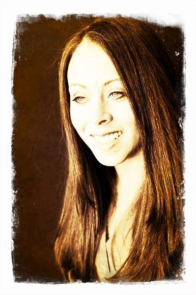 The Girl Who Fell from the Sky: Amazon.co.uk: Durrow, Heidi ...