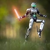 Amazon.com: Bandai Tamashii Nations S.H. Figuarts Shadow Moon "Masked ...