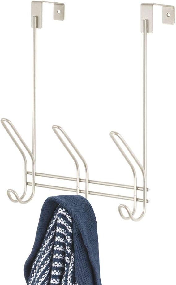 mDesign Colgador de ropa de metal para puerta – Práctico perchero de ...
