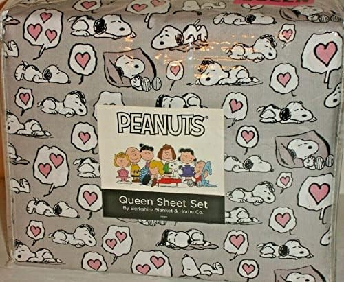 Peanuts Valentine Snoopy Napping True Love with Hearts Queen Sheet Set ...