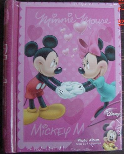 Amazon.com: Disney Minnie Mouse Photo Album - Holds 32, 4 x 6 Photos ...