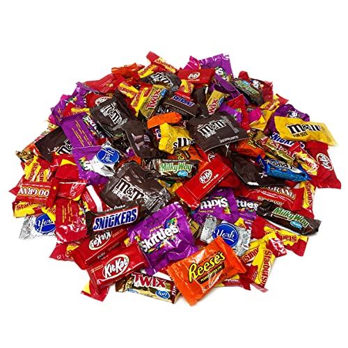Mua Chocolate and Chewy Fruit Candy Assortment - 6 lbs - Skittles ...