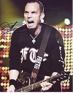MARK TREMONTI signed *CREED* ALTER BRIDGE 8X10 W/COA E - Autographed ...
