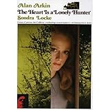 The Heart Is a Lonely Hunter: McCullers, Carson: 9780553269635: Amazon ...