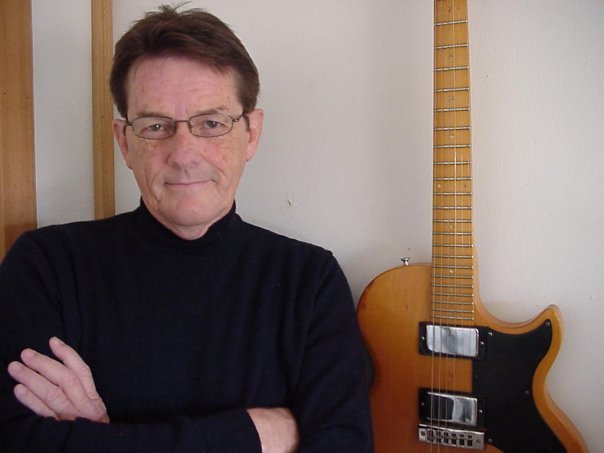 Stung: Amazon.co.uk: Rabon, Mike: 9781612964904: Books