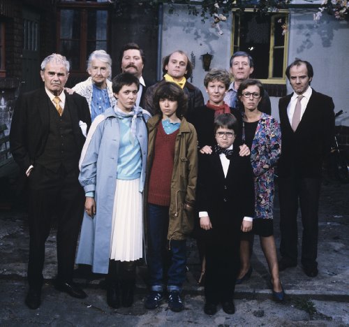 Die Knapp Familie - Alchetron, The Free Social Encyclopedia