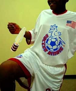 Amazon.com : Soccer Birdie Pro Training Aid : Kicking Birdie : Sports ...