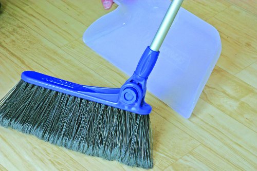 Купить Camco Adjustable Broom and Dustpan, Gets In Small Spaces and ...