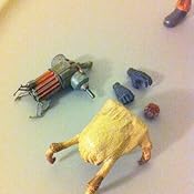 Amazon.com: NECA - Half-Life 2 - 7" Scale Action Figure - Dr. Gordon ...