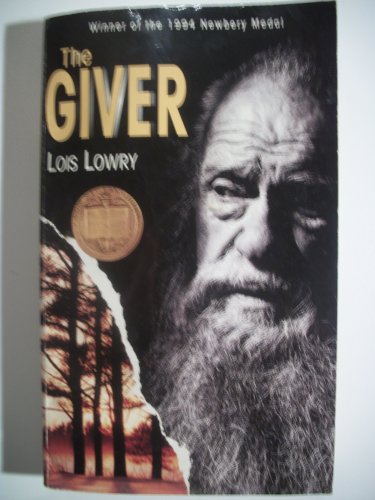 The Giver: Lois Lowry: 9780440824404: Amazon.com: Books