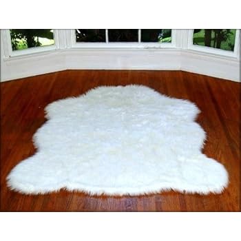 Amazon.com: FUR ACCENTS Faux Bear Skin Pelt Rug / White Alaskan Polar ...