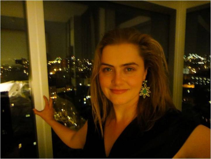 The Secret Museum: Amazon.co.uk: Oldfield, Molly: 9780007455287: Books