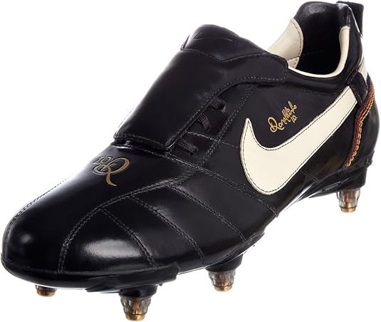 Nike , Men's Football Studs, Black/white/gold, 11 UK (46 EU): Amazon.co ...