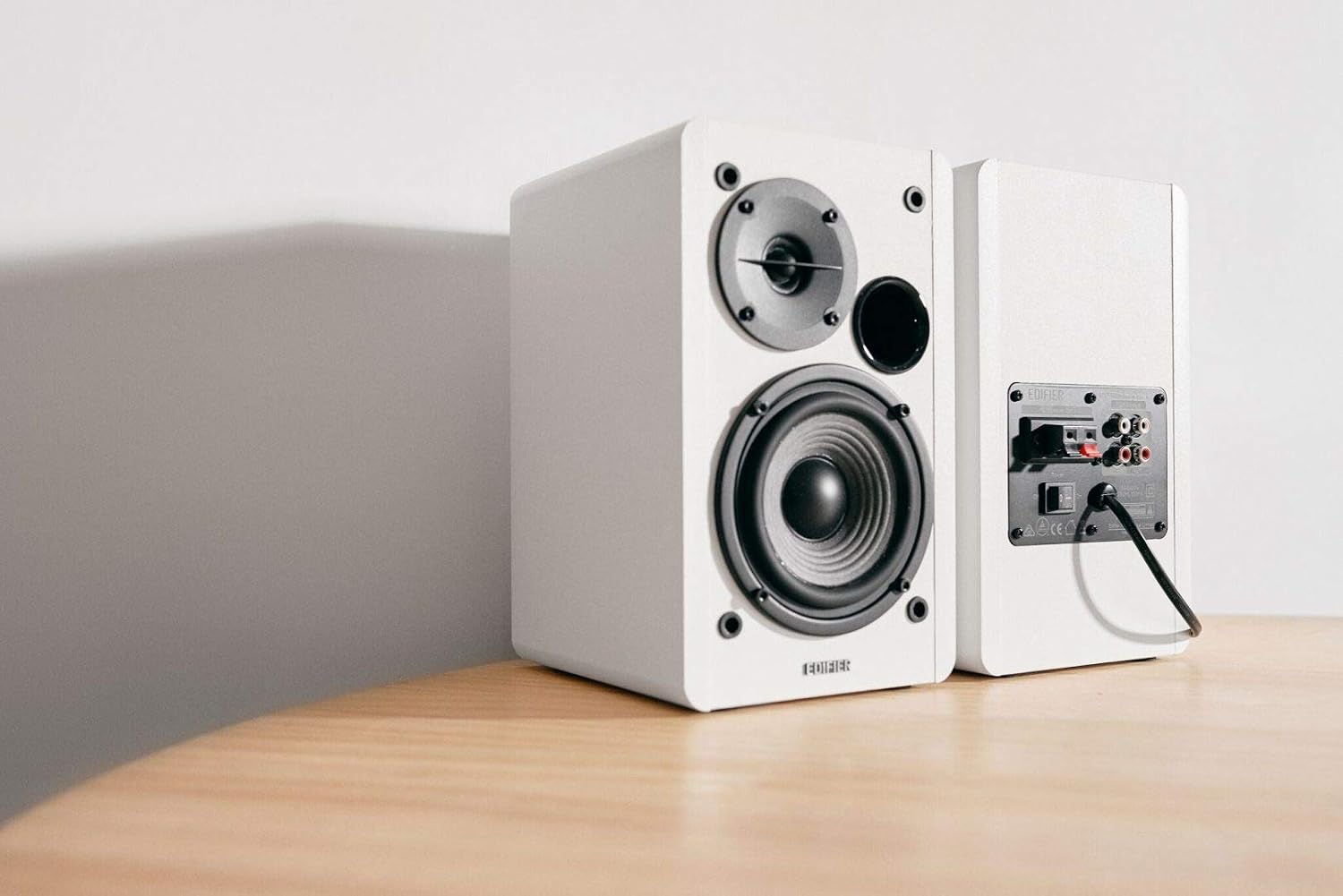 Edifier R1280T Wired Active – White – BigaMart