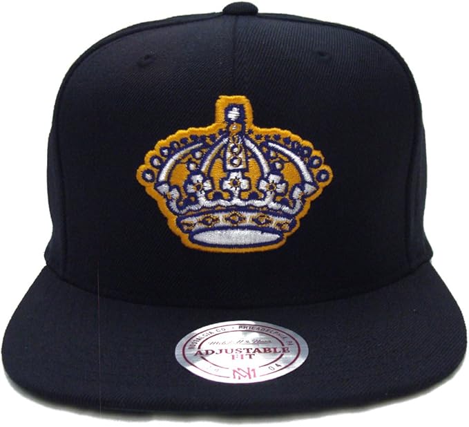 Amazon.com : Los Angeles Kings Mitchell & Ness Vintage Crown Snapback ...