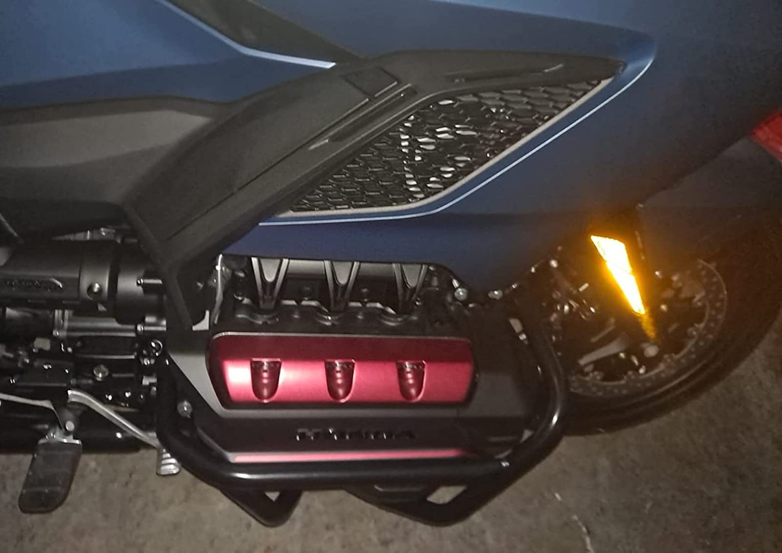 Mua Worldmotop for GL800 Engine Guard Crash Bars Replacement for Honda ...