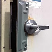 Master Lock Keyed Entry Door Lock, Commercial Lever Style Handle ...