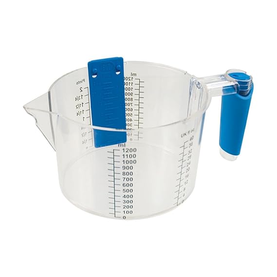 RNIB Easy to See Tactile Measuring Jug with Easy Grip Handle: Amazon.co ...