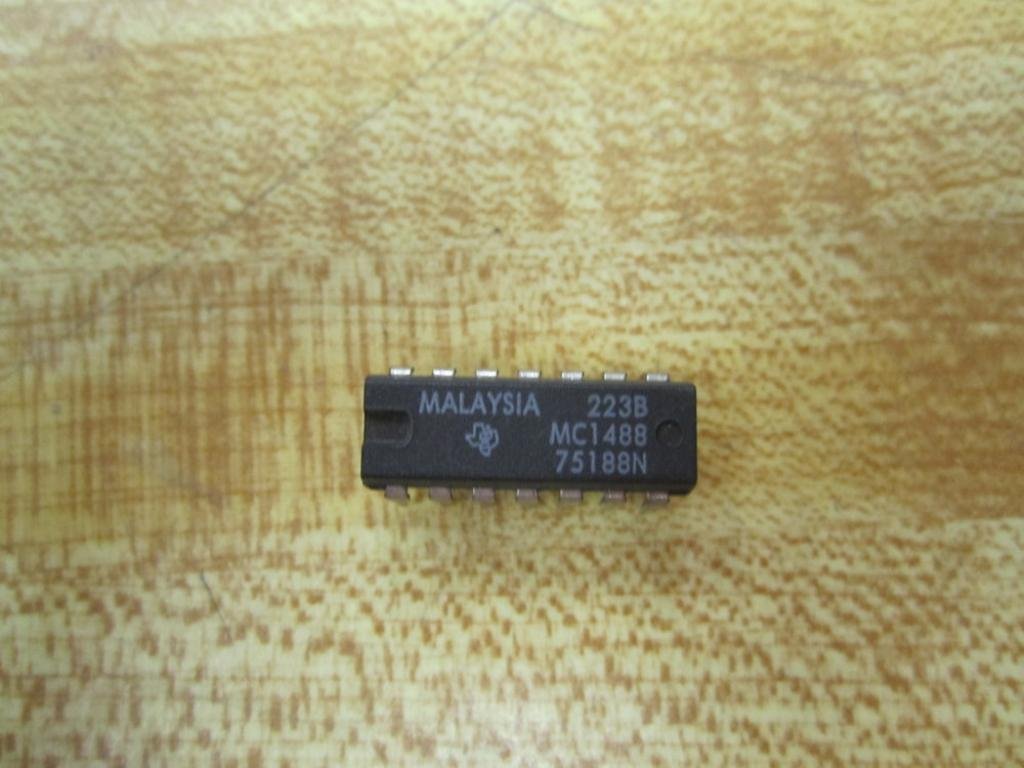 Texas Instruments MC1488 Ic Chip 75188N: Amazon.com: Industrial ...