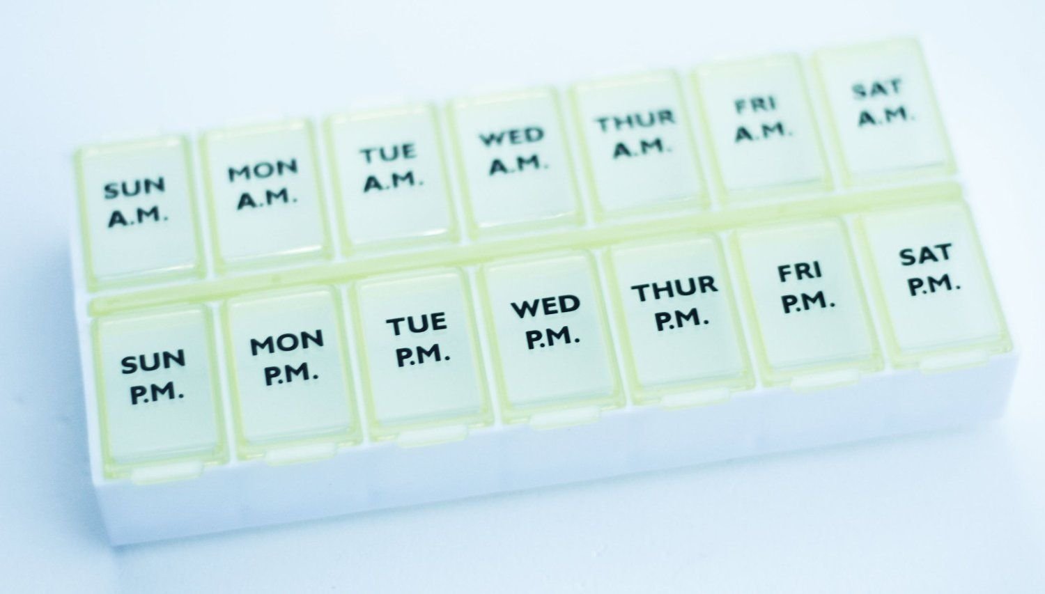 Amazon.com: Ezy-Dose 7-Day AM/PM Pill Reminder, Colors Vary - Pack of 2 ...