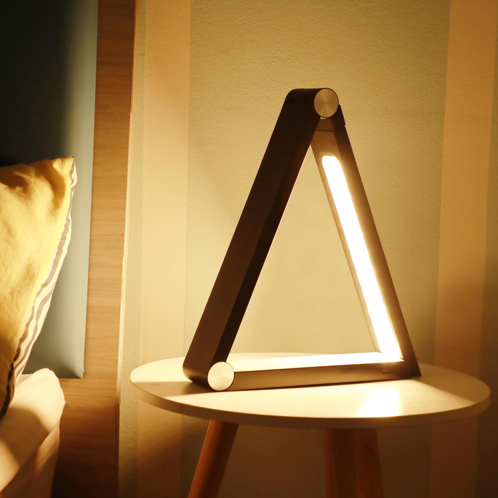 LED Desk Lamp, Eye-Caring Table Lamp 96-LED Lamp Beads 5 Modes Touch ...