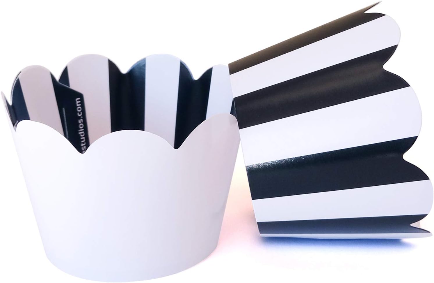 Amazon.com: White Cupcake Wrappers 50 Count - Adjustable White Cupcake ...