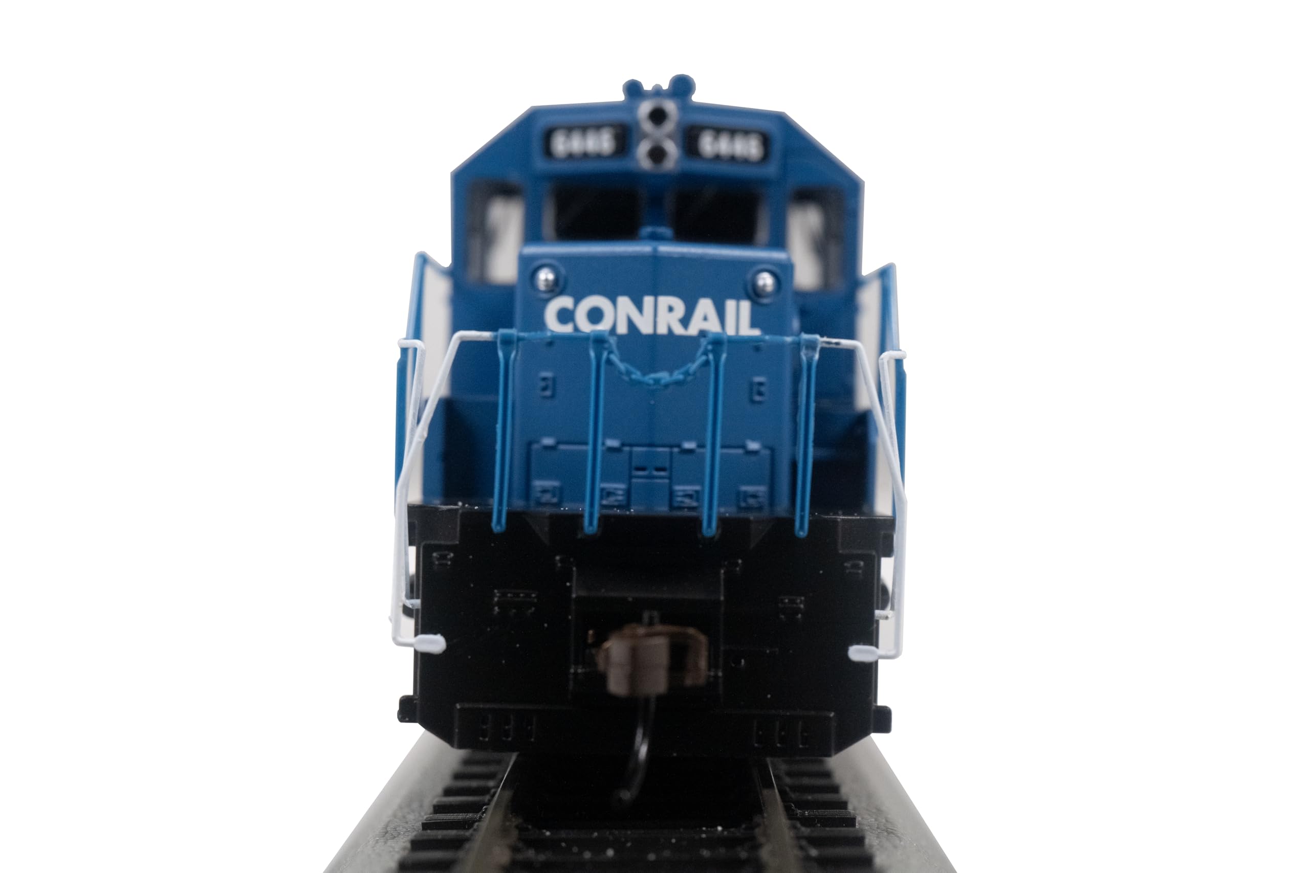 Mua Bachmann Trains - EMD SD 40-2 DCC Ready Diesel Locomotive - Conrail ...