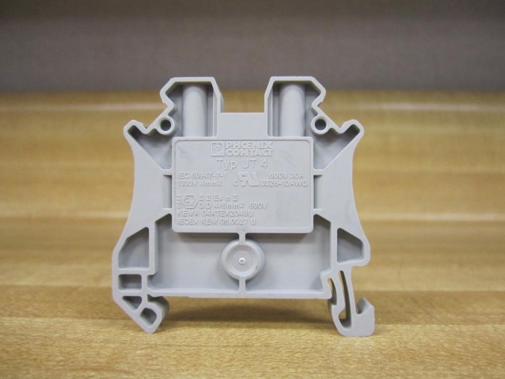 PHOENIX CONTACT 3044102: D Terminal Cables: Amazon.com: Industrial ...